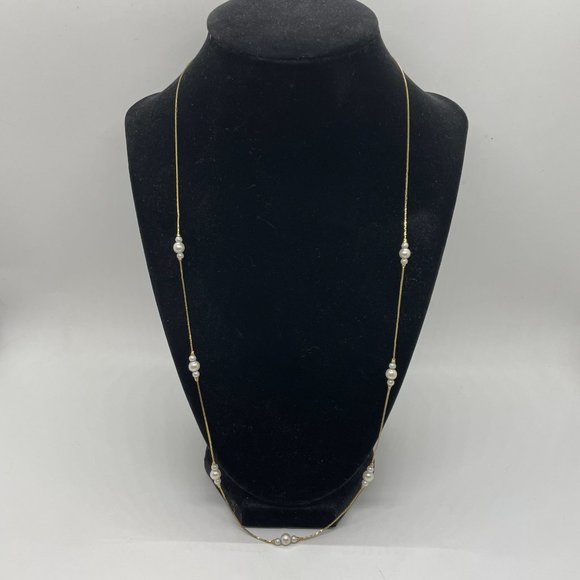 Avon | Jewelry | Avon Gold Tone Chain Faux Pearl Necklace | Poshmark